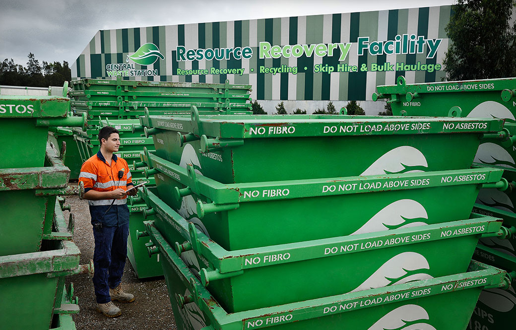 Craneable Bins | Central Skips